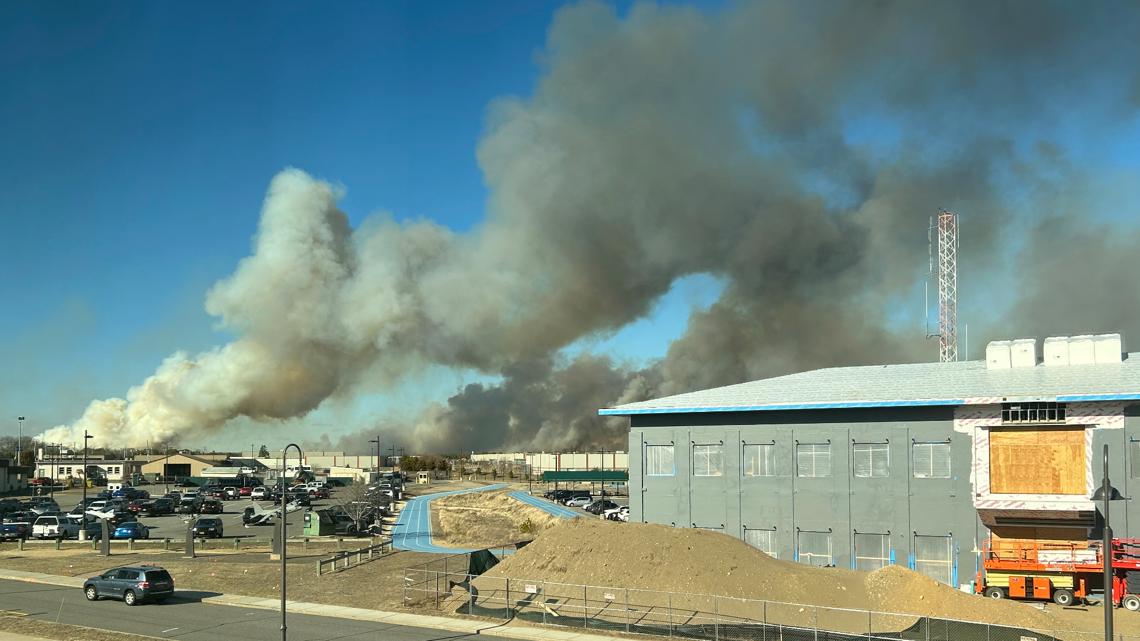 Long Island wind-driven fires mostly contained after injuring ...