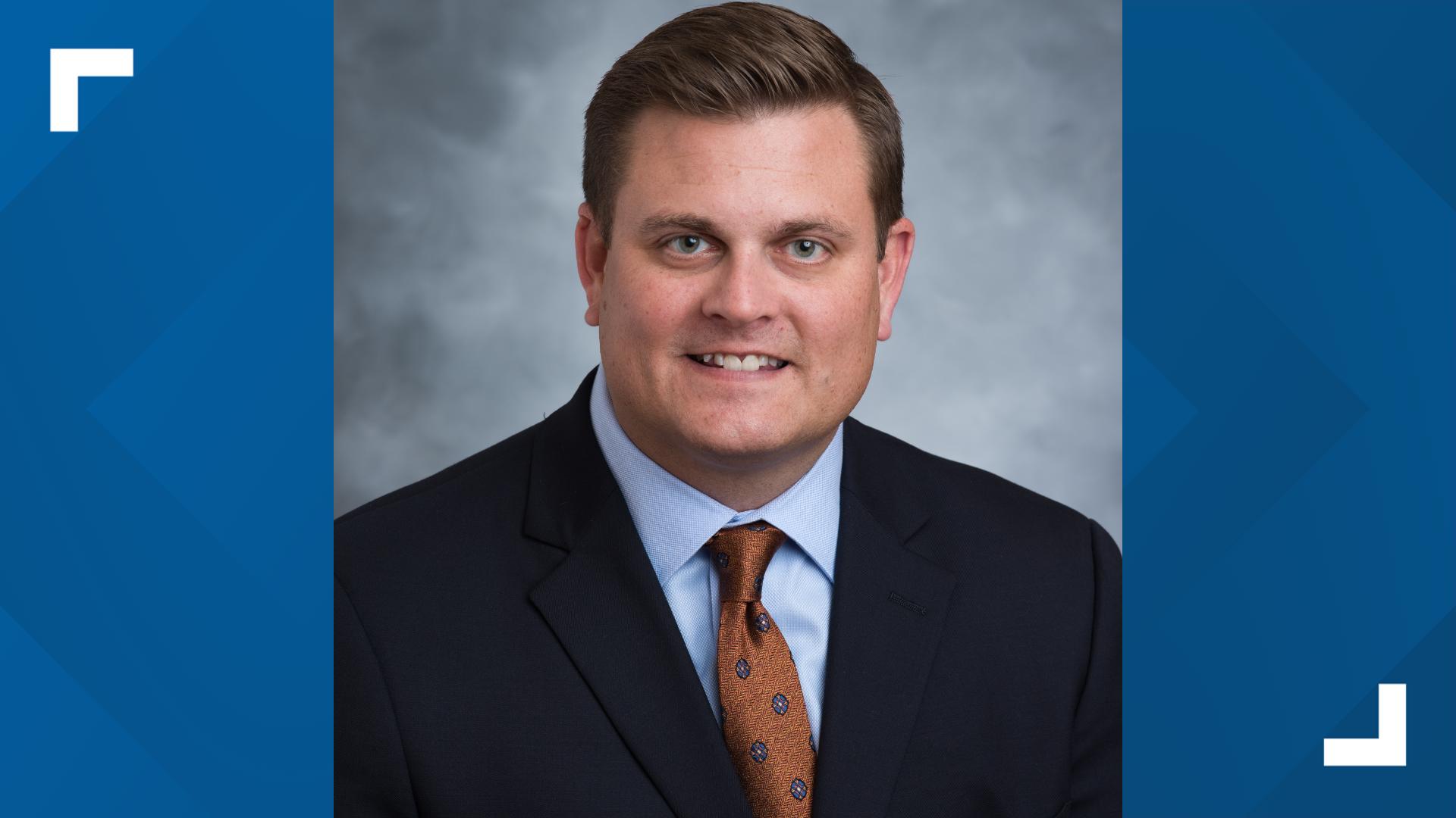 Police believe gunman who killed UnitedHealthcare CEO is out of New ...