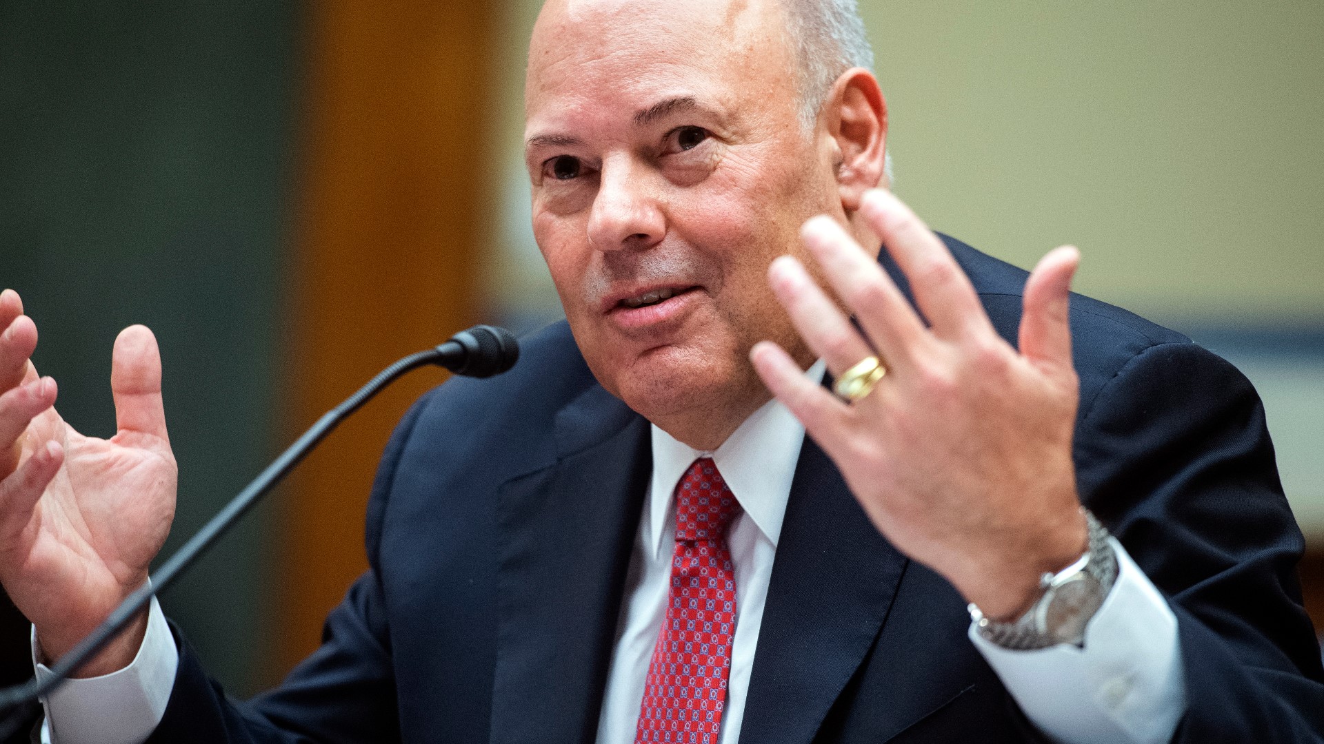 Louis DeJoy exits as US Postal Service head after 5 years | 13newsnow.com