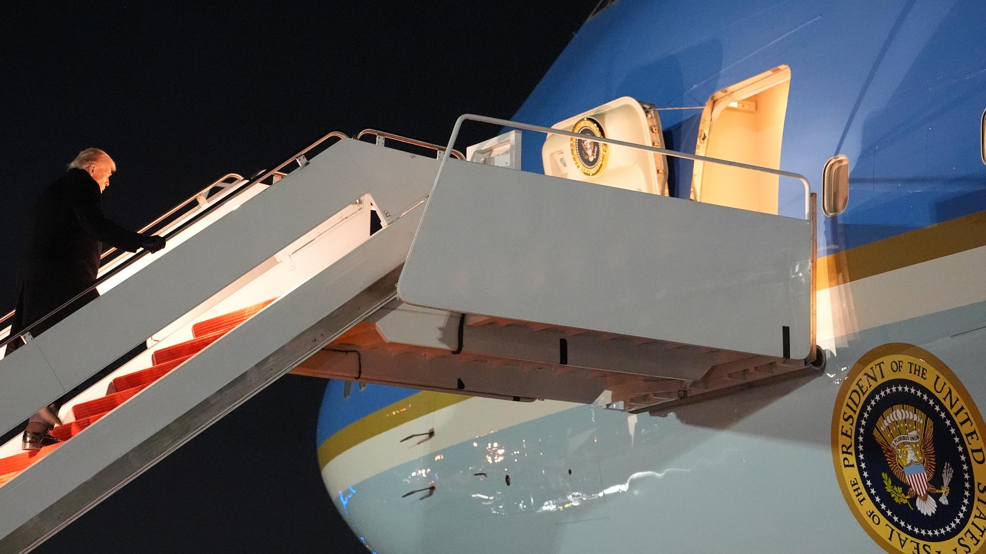 Air Force to paint Air Force One with new colors, scrapping classic ...