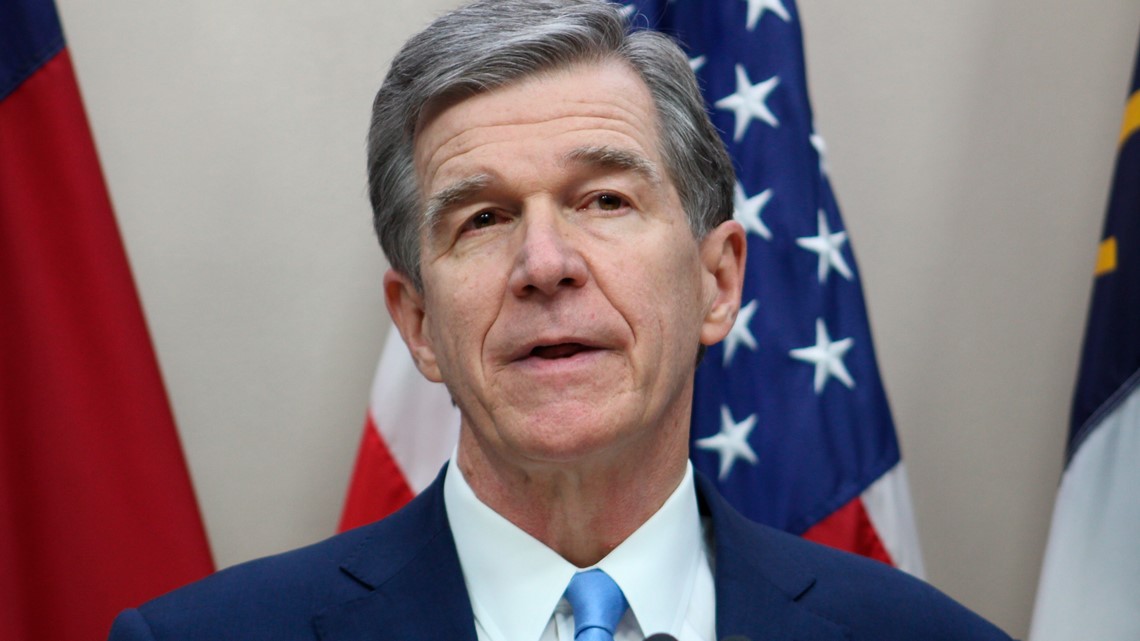 NC Gov. Cooper signs state of emergency before winter storm | 13newsnow.com