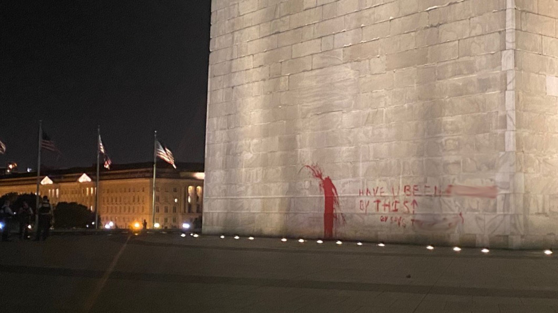 Man vandalizes Washington Monument with red paint, police say ...