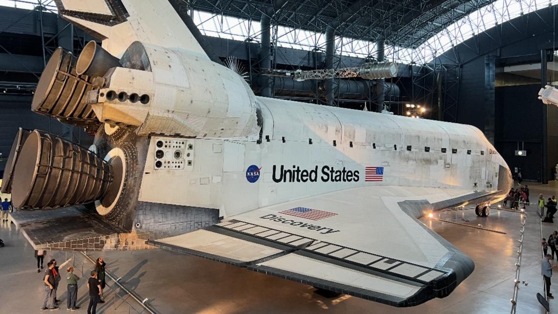 Virginia senators oppose legislation to move Space Shuttle Discovery ...
