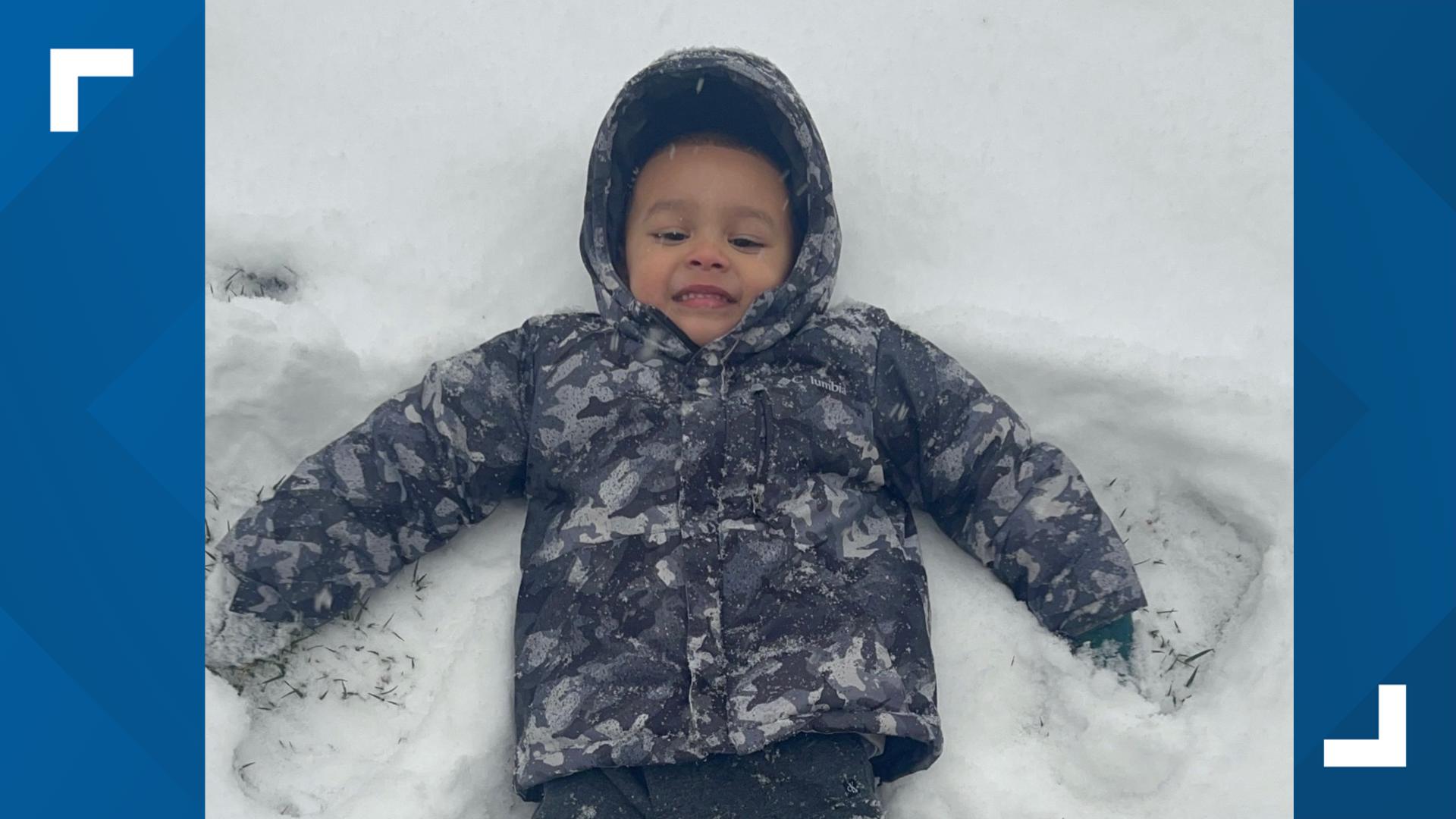 Live updates: Icy roads, freezing wind and record-breaking snow ...