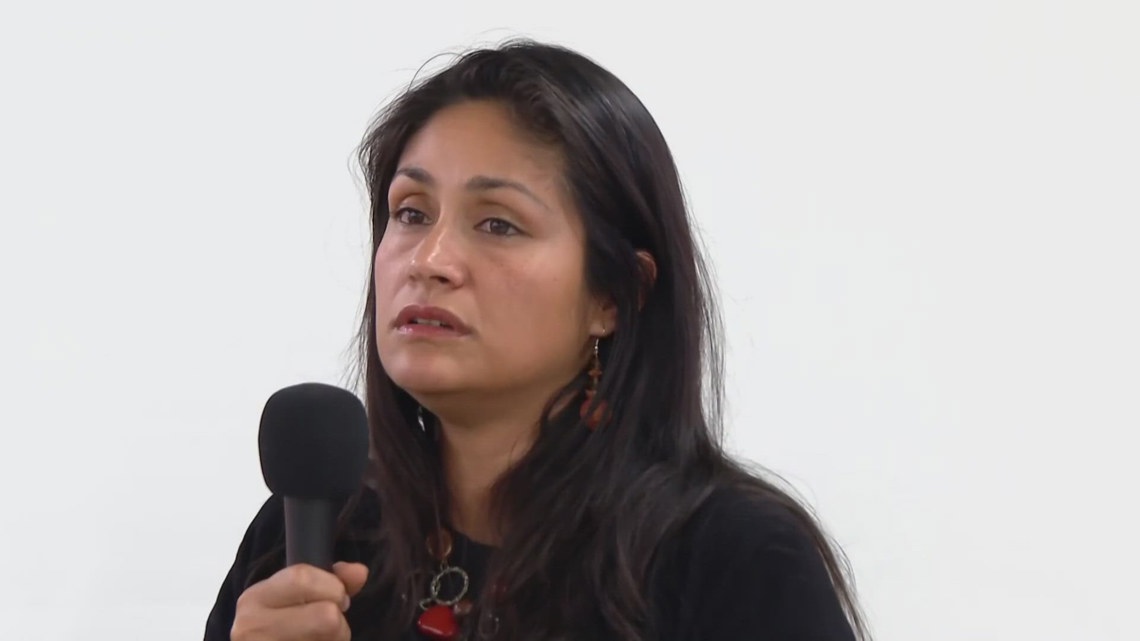 Esmeralda Castle, mother of slain sailor, announces Texas House run ...