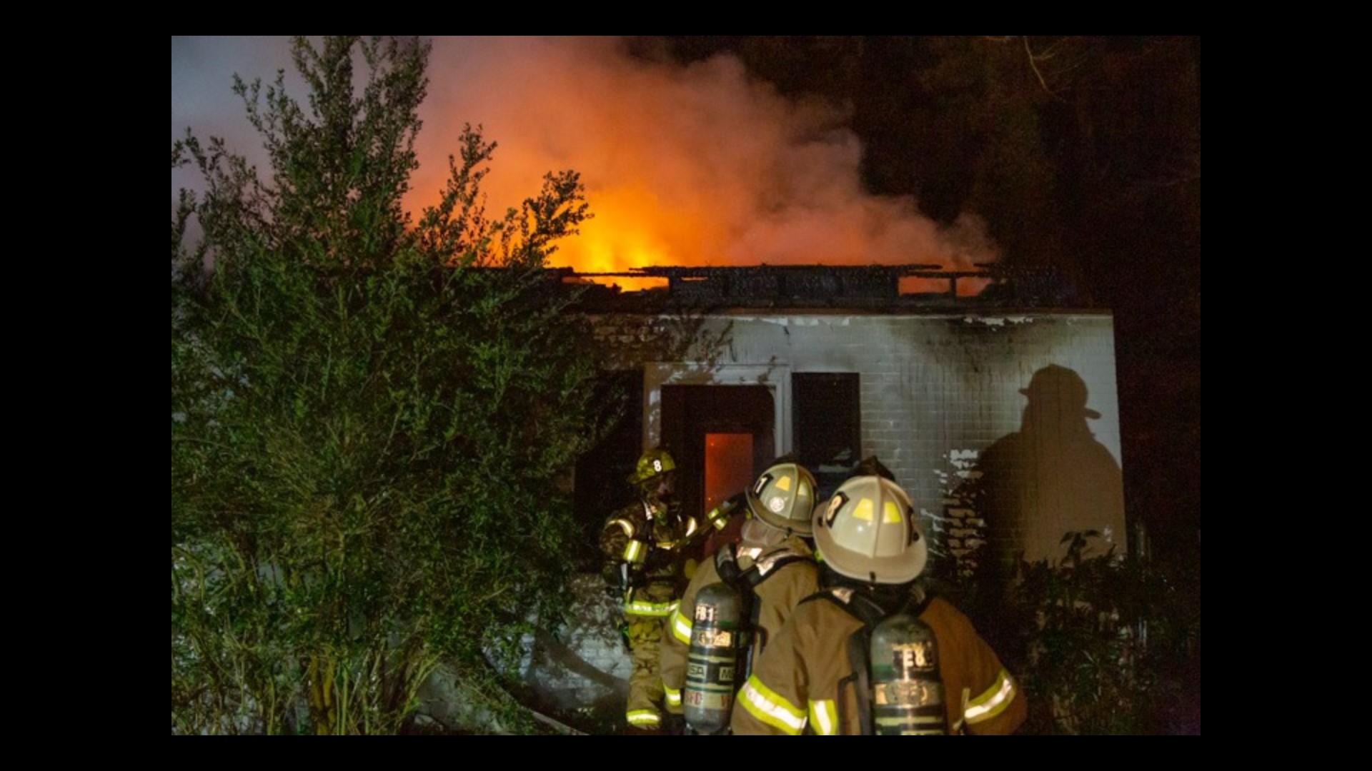 Massive fire destroys home in Virginia Beach | 13newsnow.com
