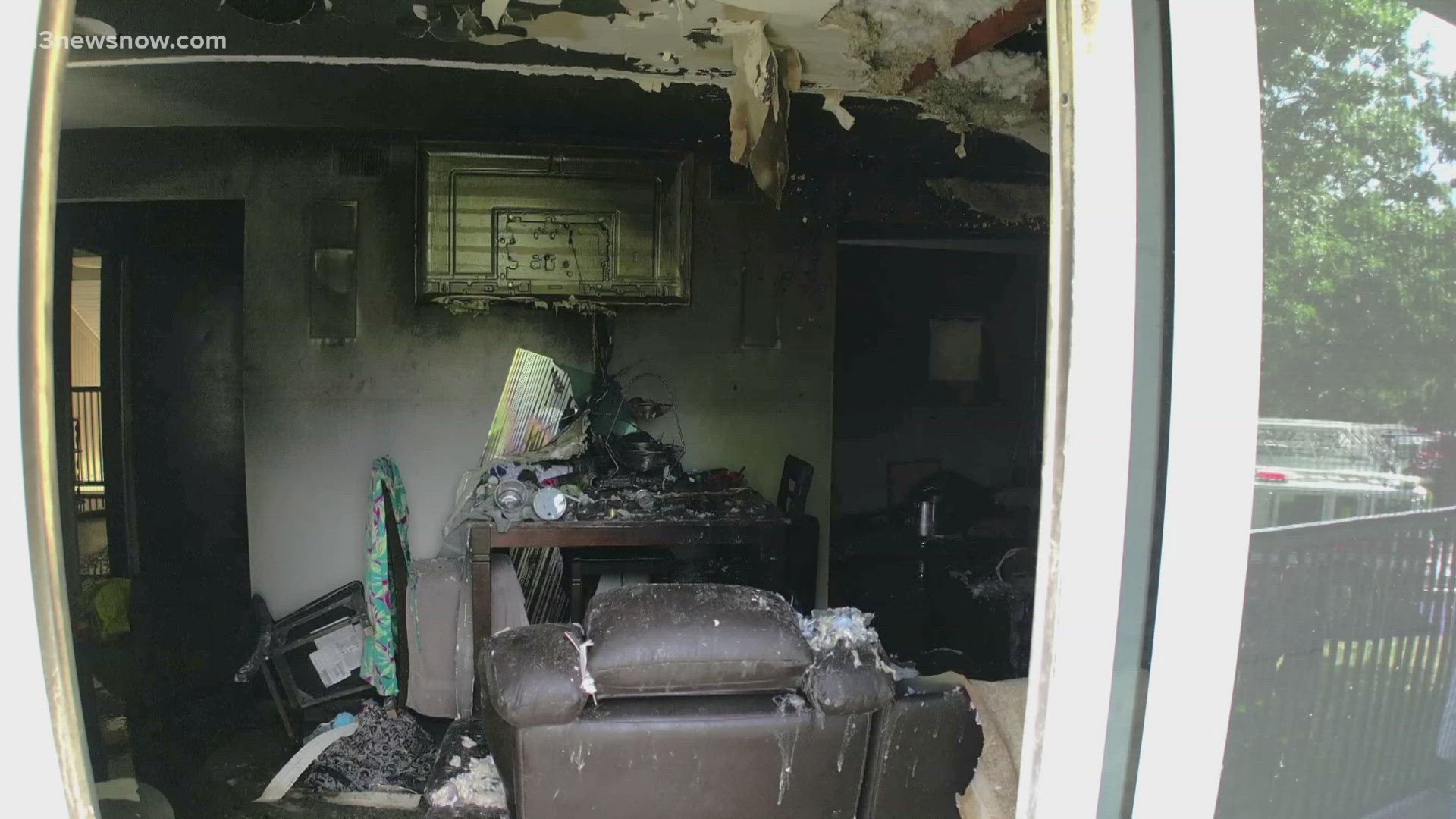 Man charged with setting woman's apartment on fire in Virginia Beach ...