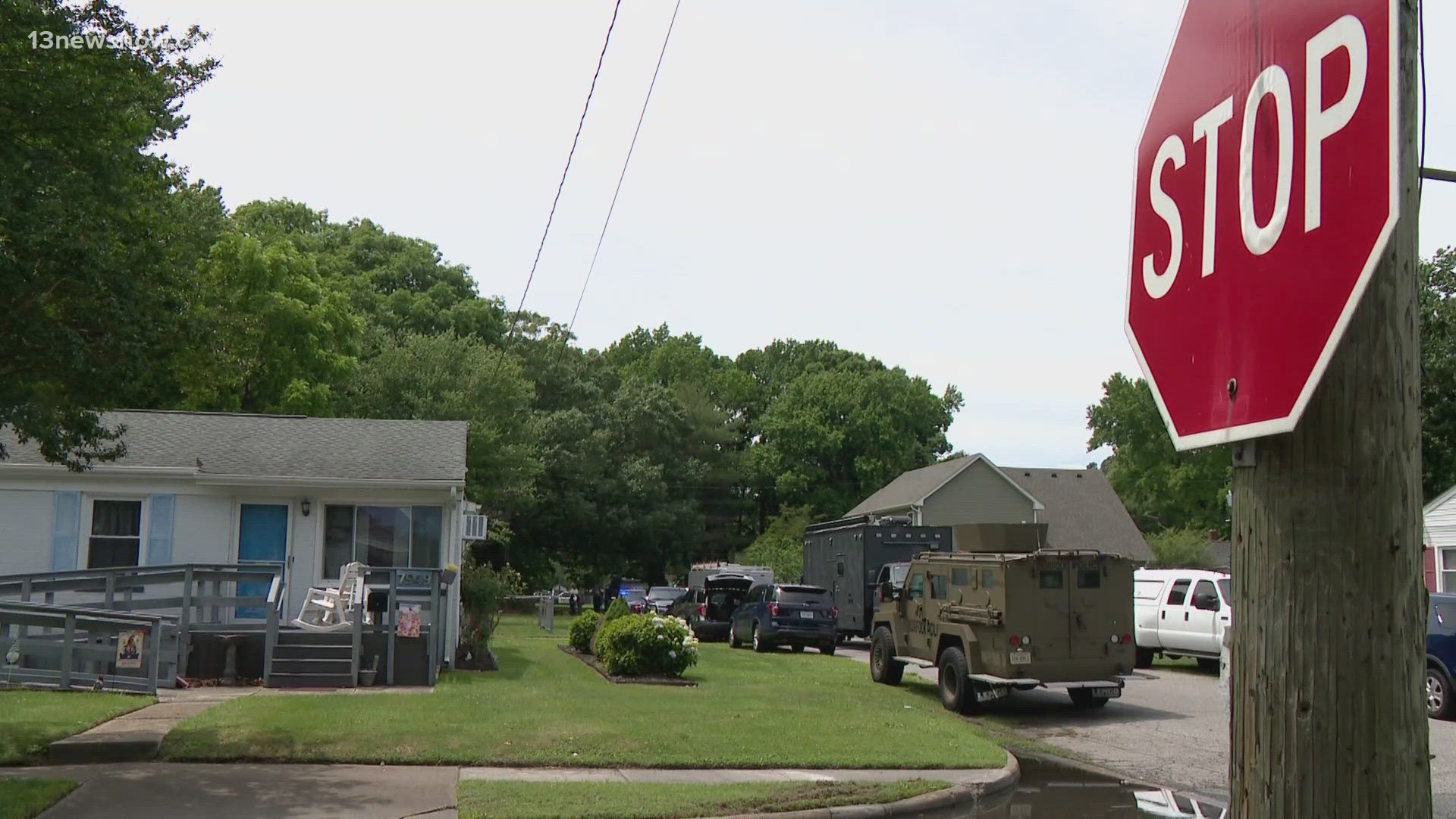 Barricade situation on Ardmore Road in Norfolk | 13newsnow.com