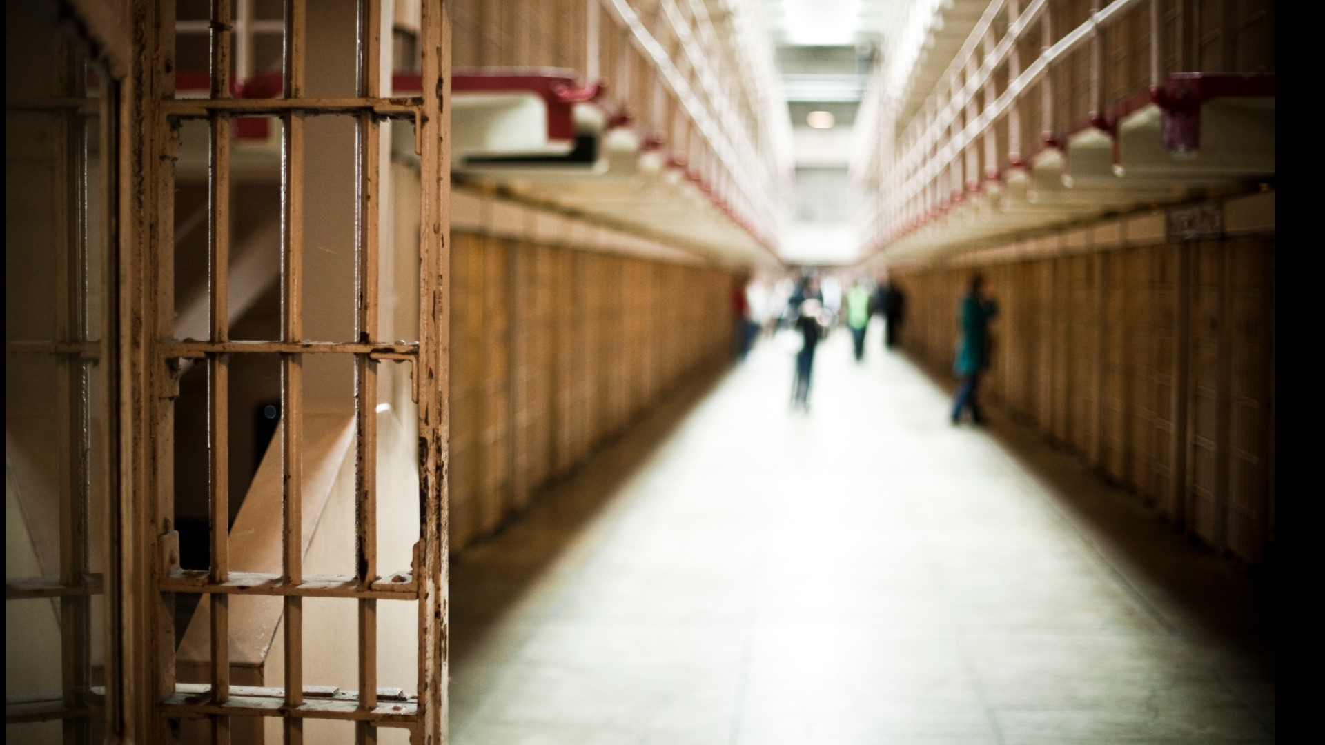 Former gang leader sentenced to 45 years in prison for murder ...