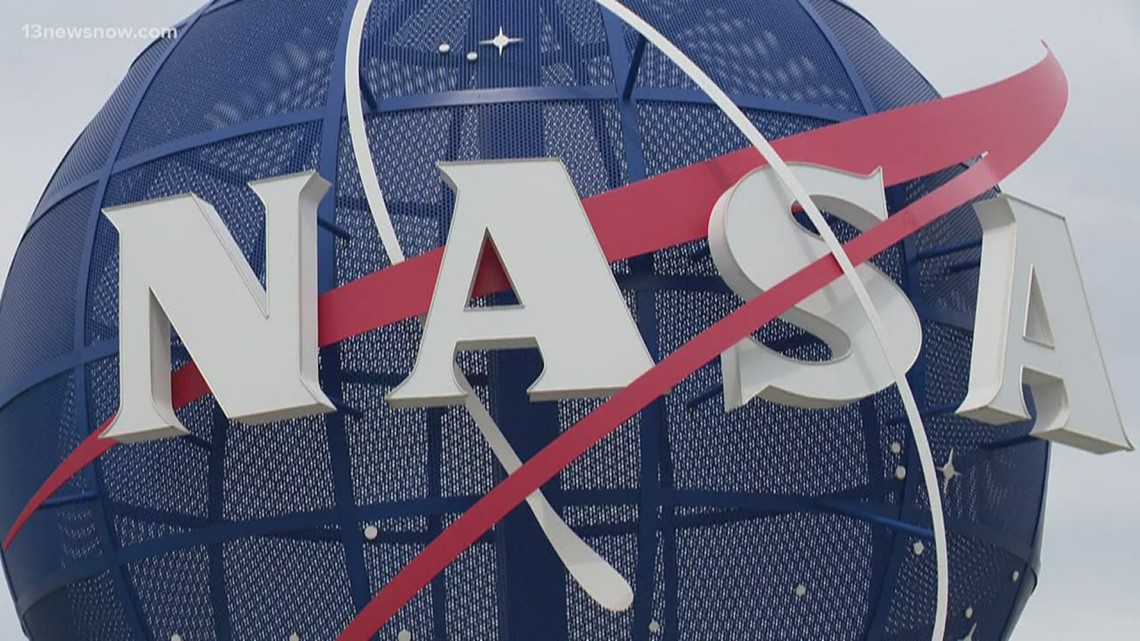 New exhibit features Chris Kraft, NASA legend & Hampton resident ...