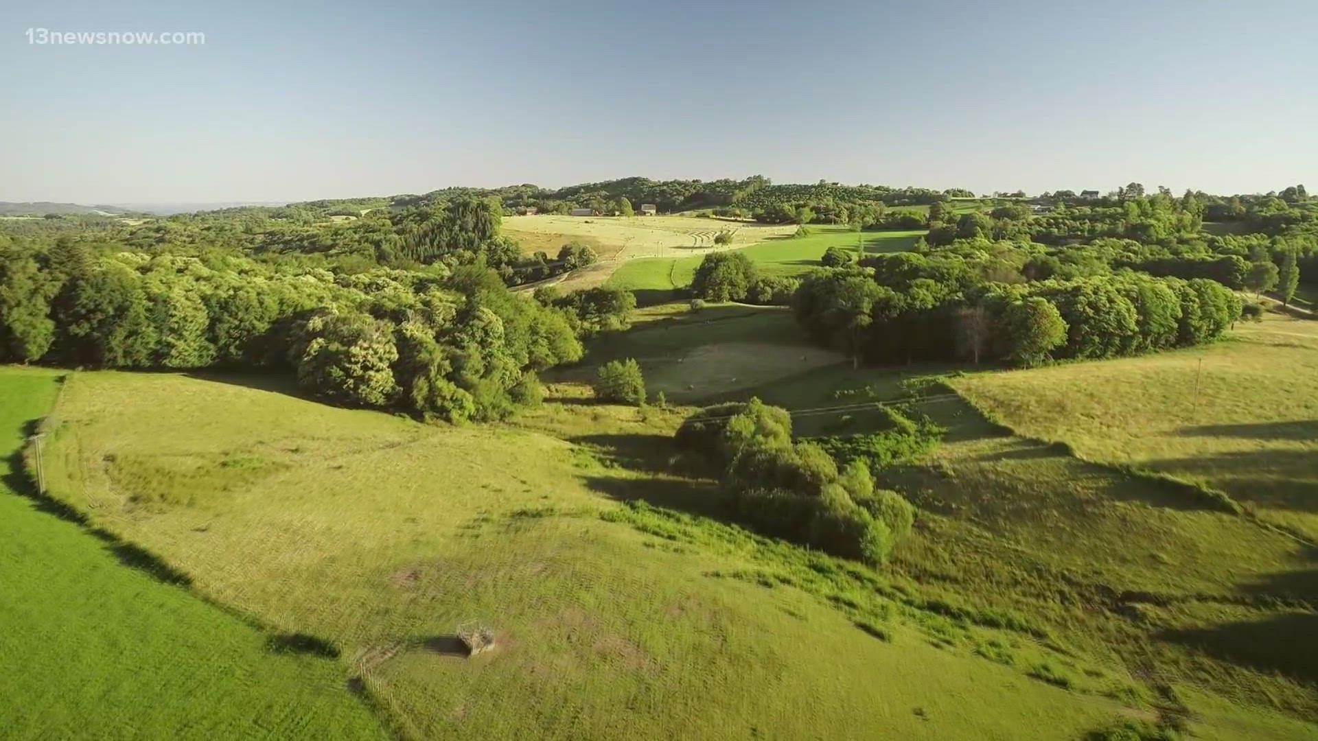 Weather Works: Why land heats up, cools down faster than water ...