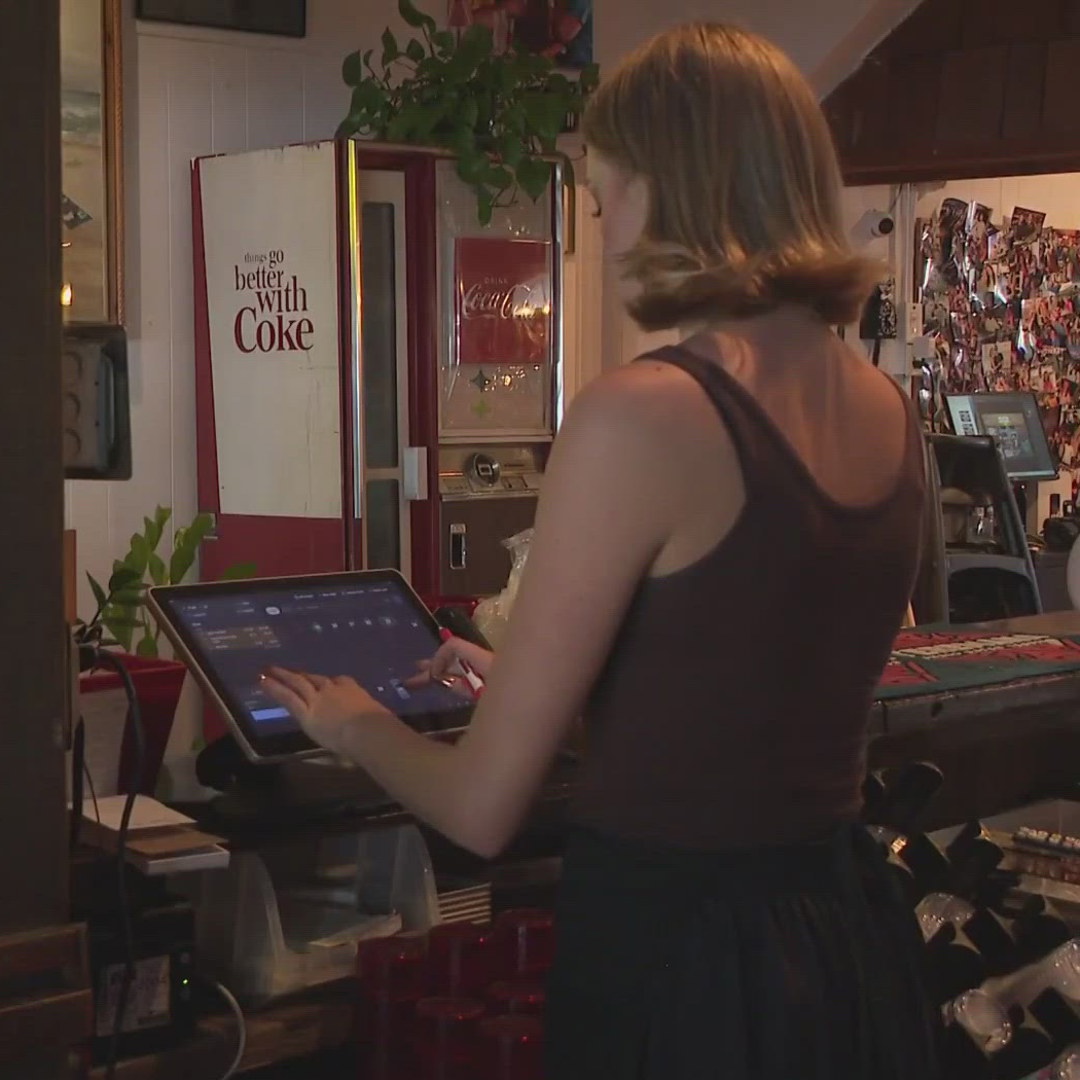 Maury grad Carter Smith, hopes to inspire golfers through DOD King ...