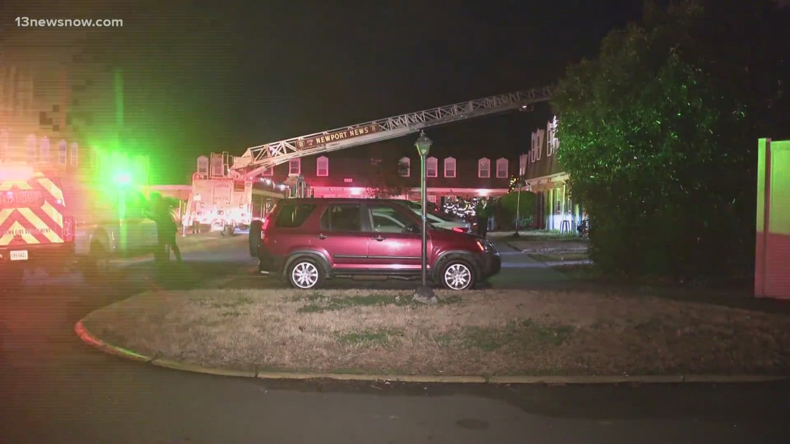 1 person displaced after fire at Christopher Crossing Apartments in ...