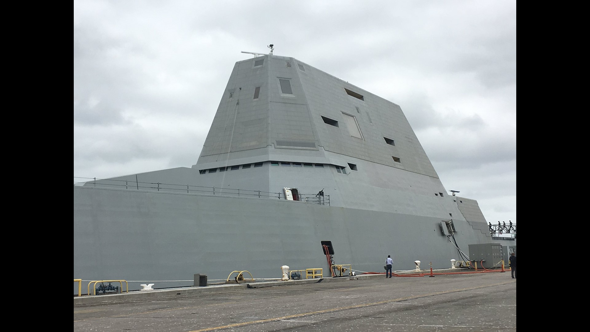 Inside the Navy's new stealth destroyer Zumwalt | 13newsnow.com