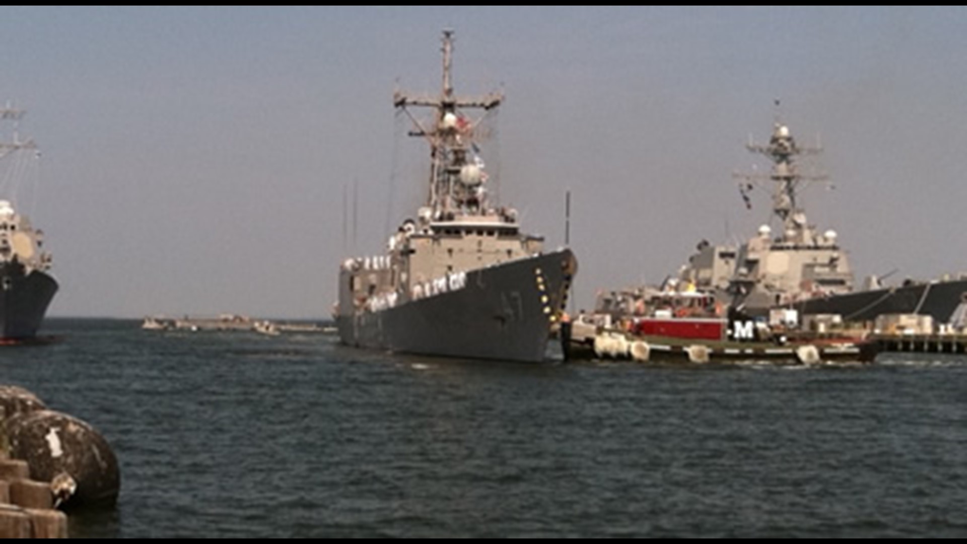 USS Nicholas gets new commanding officer | 13newsnow.com