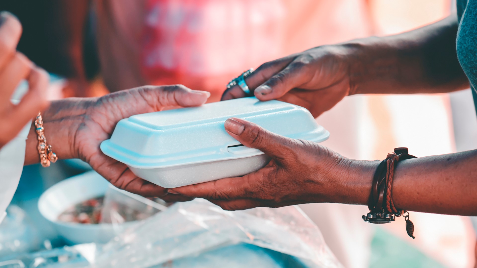 How to claim the stimulus money on your tax return | 13newsnow.com