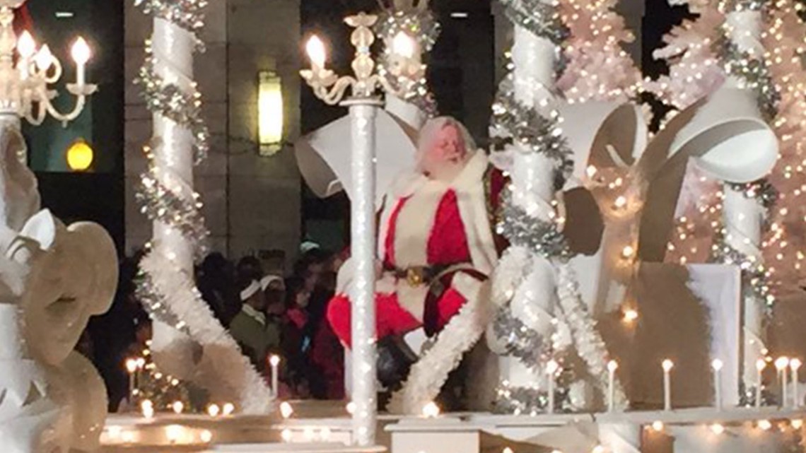 Grand Illumination Parade lights up Downtown Norfolk | 13newsnow.com