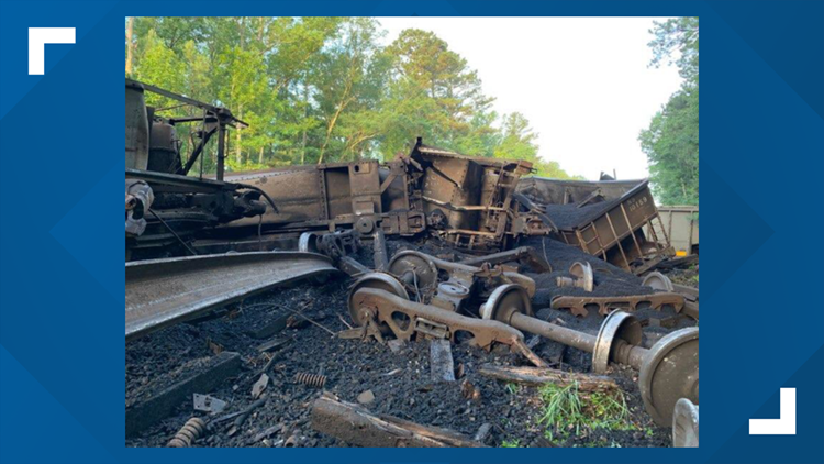 Amtrak restores service after coal train derails in Great Dismal Swamp ...
