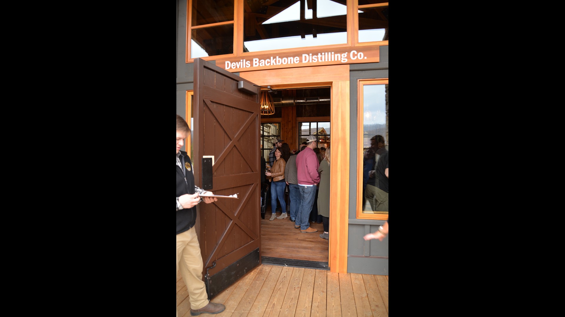 Devils Backbone Brewing introduces distillery | 13newsnow.com