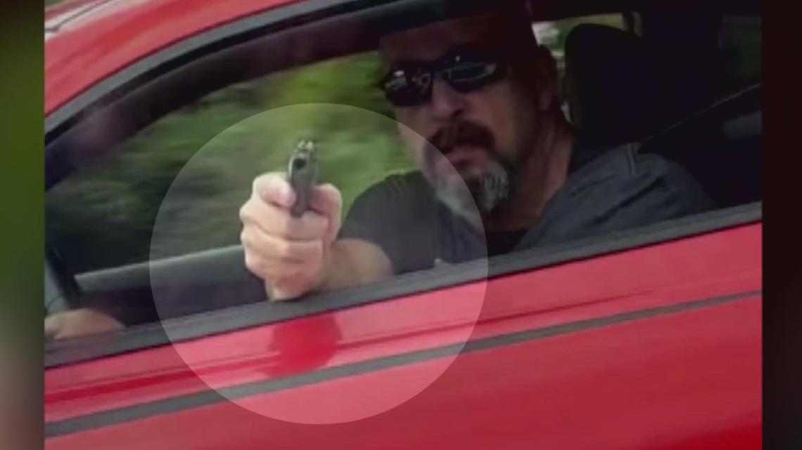 Man facing charges after video shows him pointing gun at driver on I-64 ...