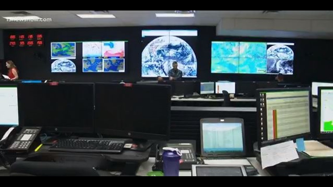 Largest Navy Fleet Weather Center prepares for potential hurricanes ...