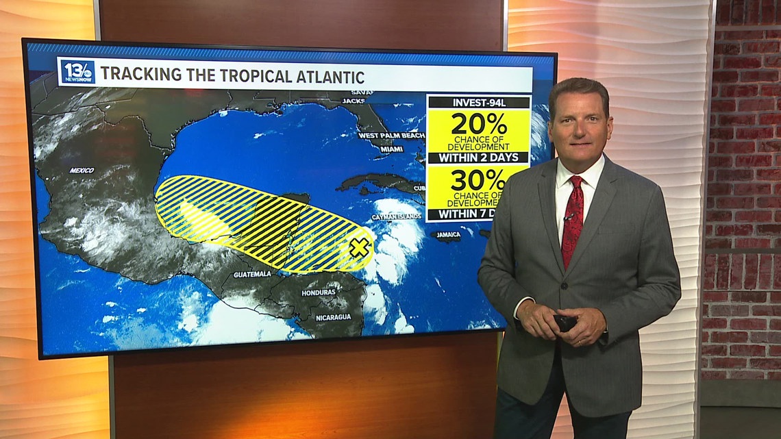 Hurricane Tracker 2024: 2 waves move west across tropical Atlantic ...