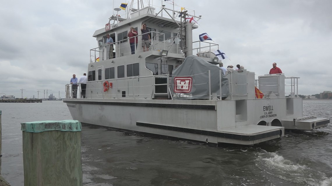 U.S. Army Corps of Engineers welcomes new vessel | 13newsnow.com