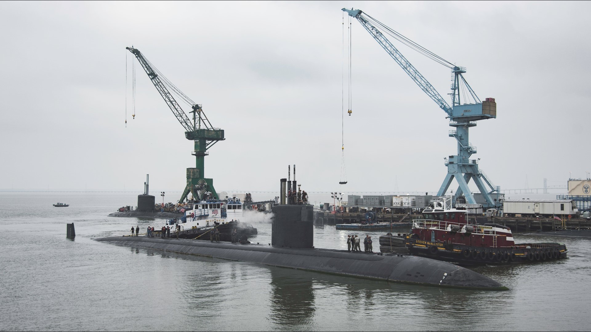 Submarine heads to shipyard for overhaul | 13newsnow.com