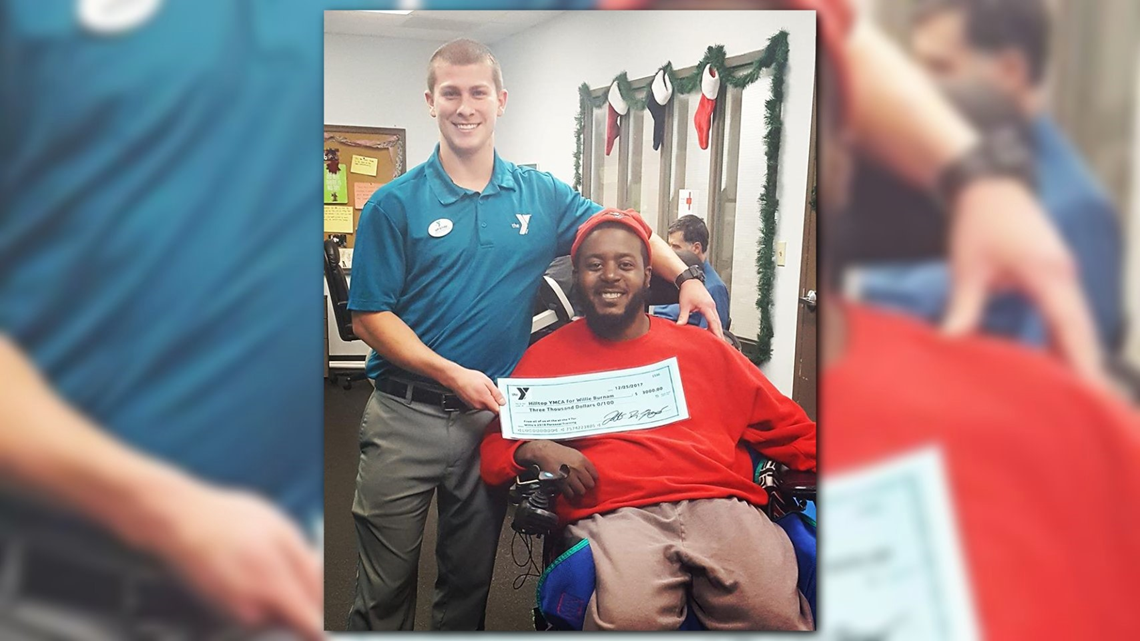 Trainer who helped quadriplegic stand, left paralyzed after diving ...