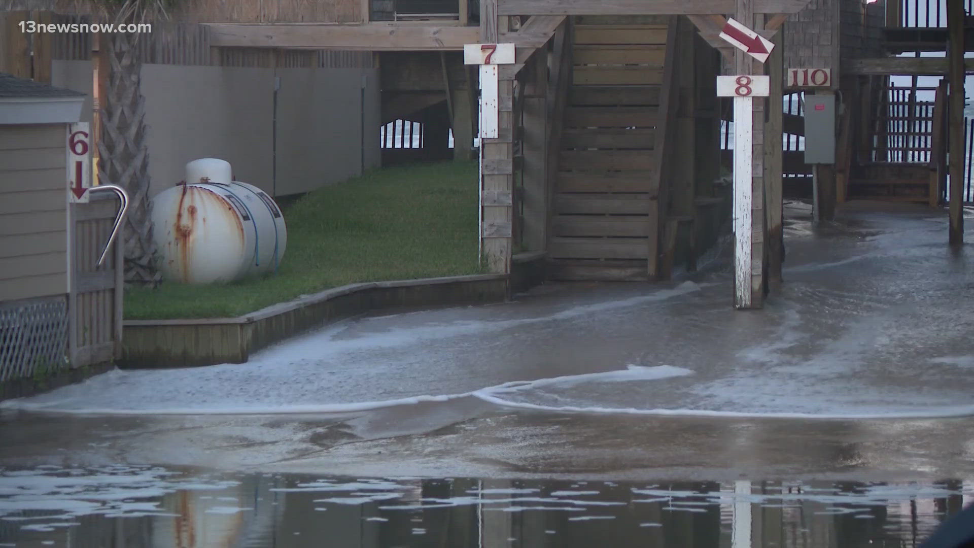 Hurricane Erin slams Buxton with overwash, damages motels and threatens ...