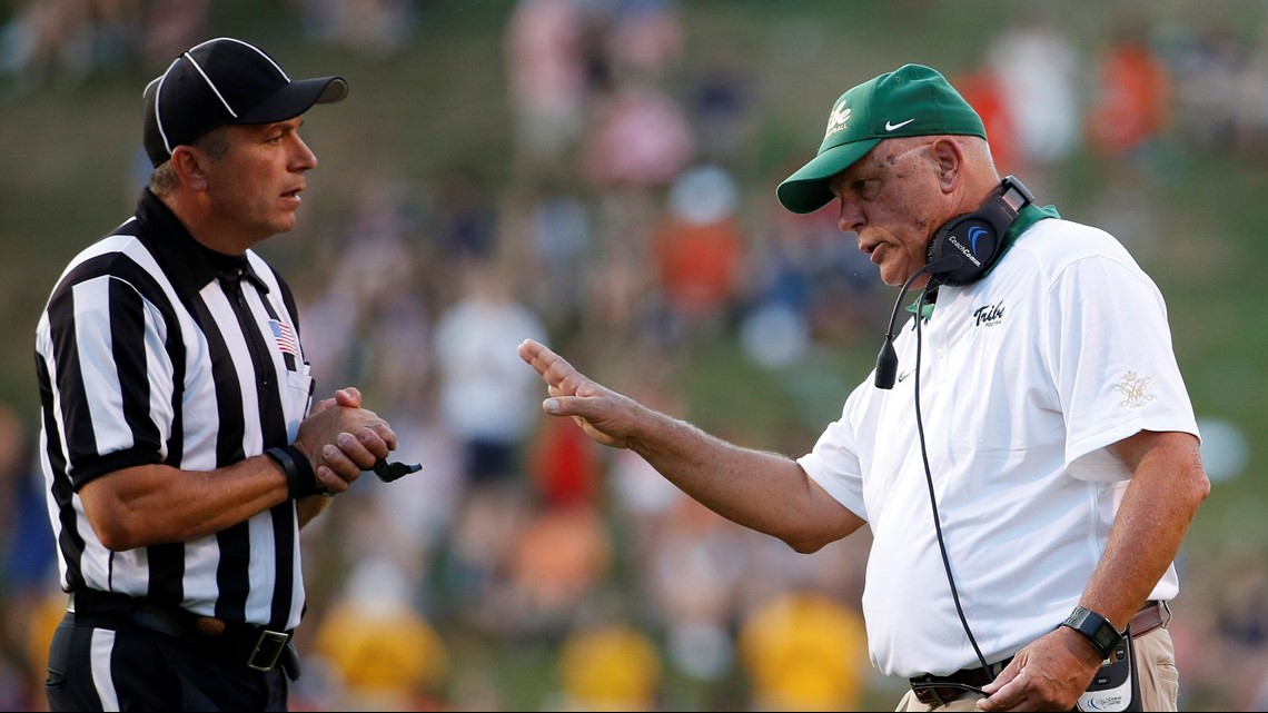 W&M's Laycock officially stepping down at the end of the season ...