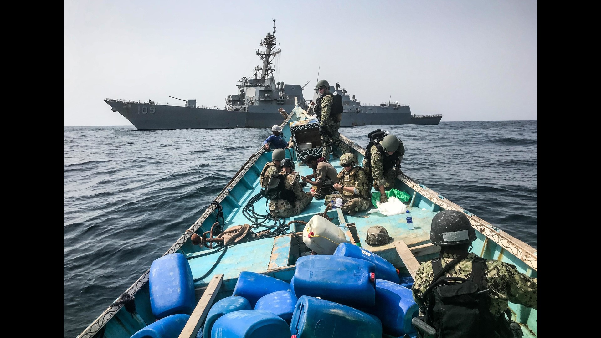 Norfolk-based USS Jason Dunham seizes hundreds of guns in Gulf of Aden ...