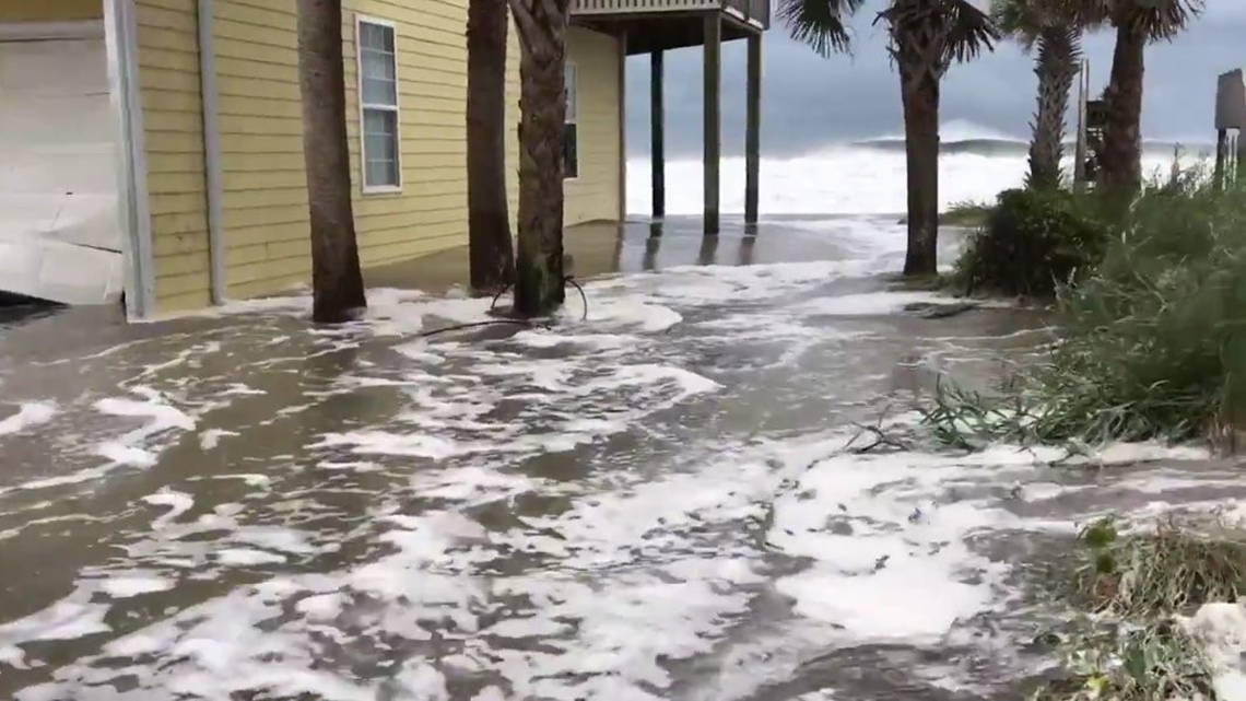 PHOTOS: Hurricane Florence causes powerful storm surge, flooding ...