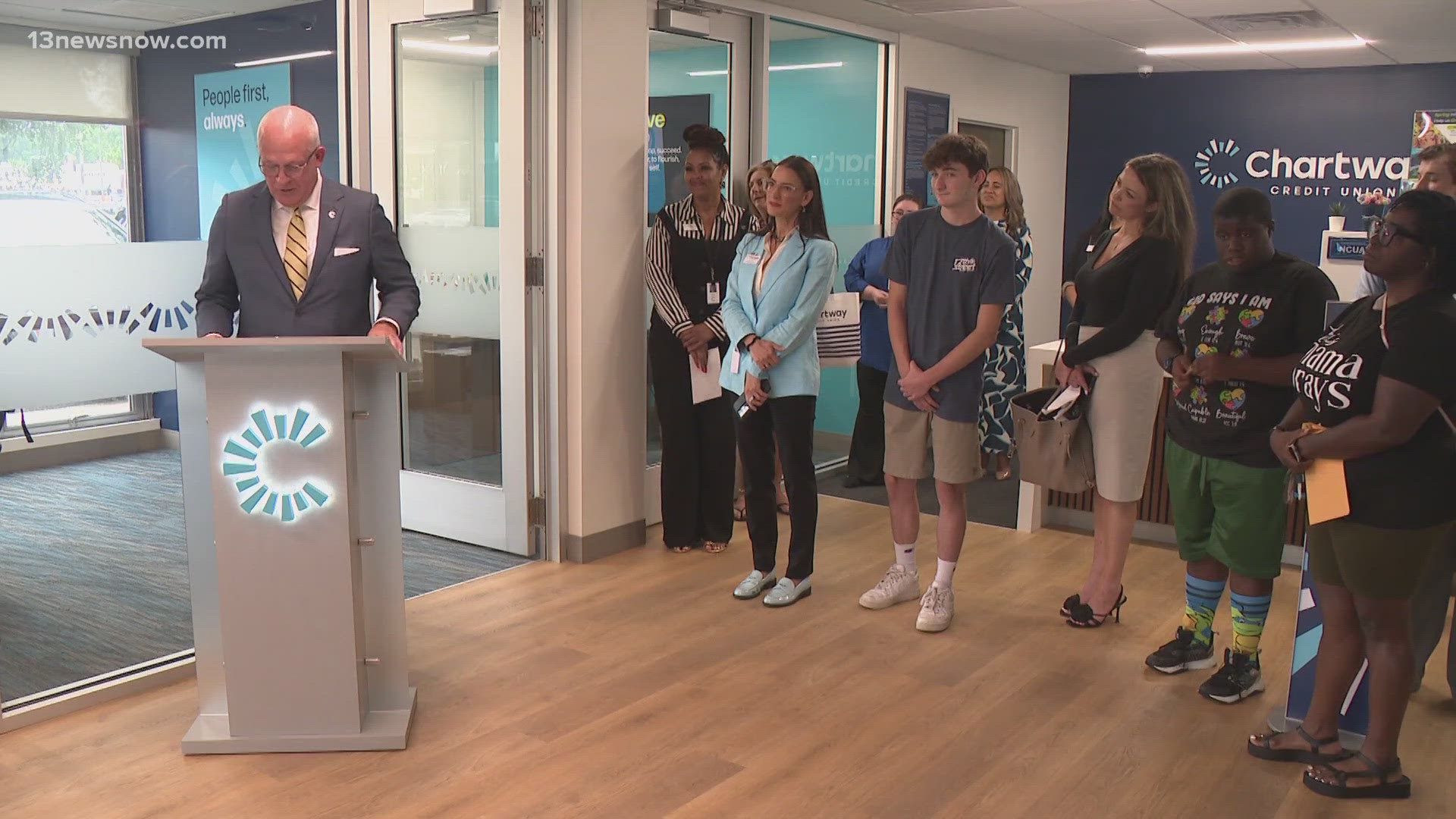 More than 30 arrested in downtown Spokane as anti-ICE protesters clash ...