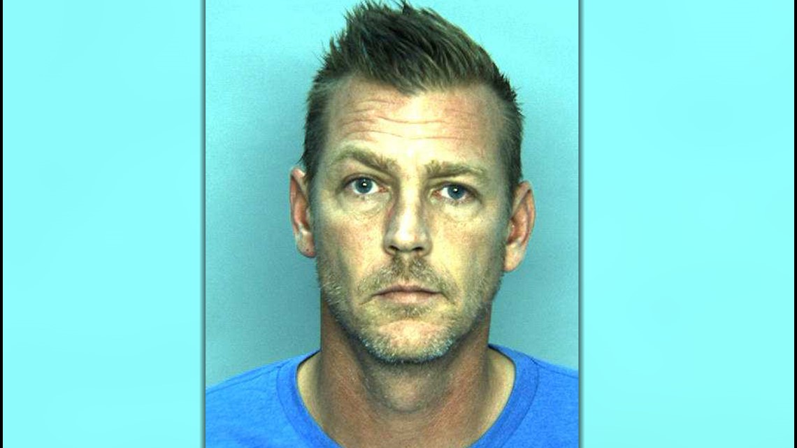 Chesapeake deputy indicted on 23 counts of bad checks, obtaining money ...