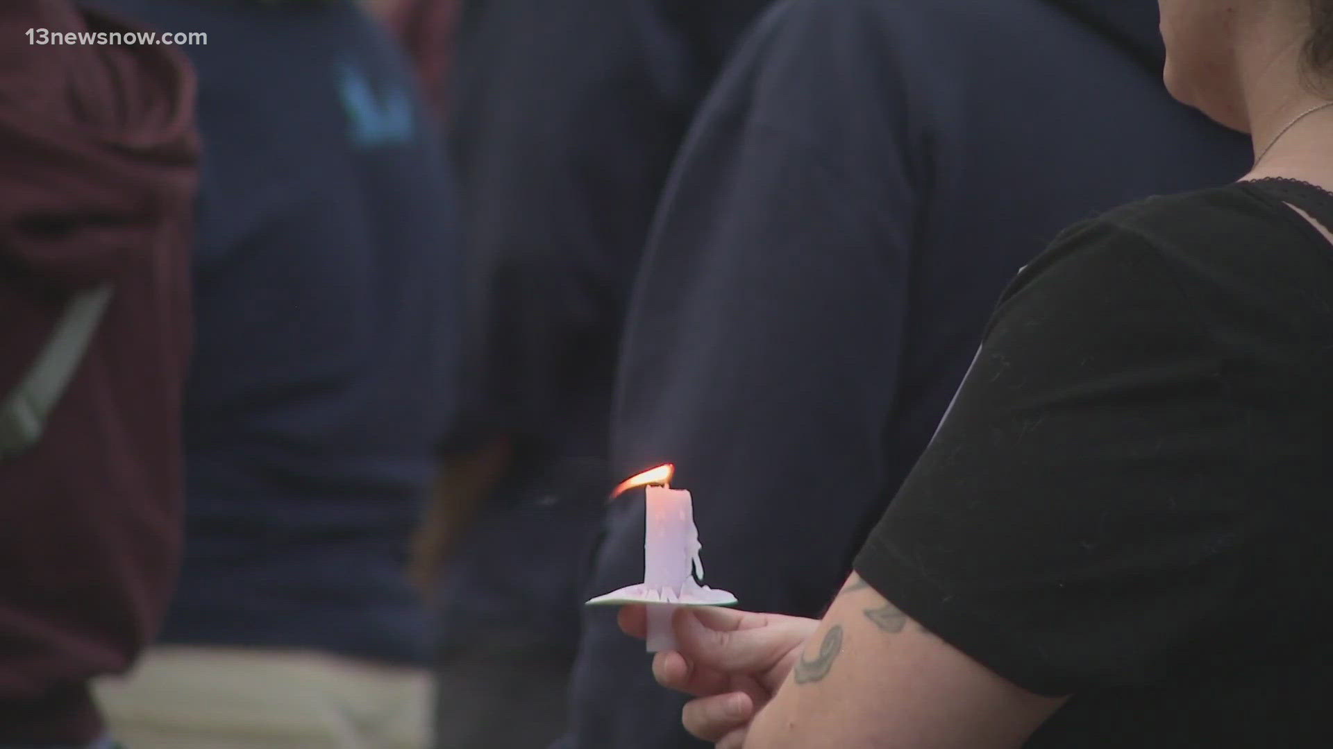 Hampton Roads protests demonstrate against ICE after Minneapolis ...