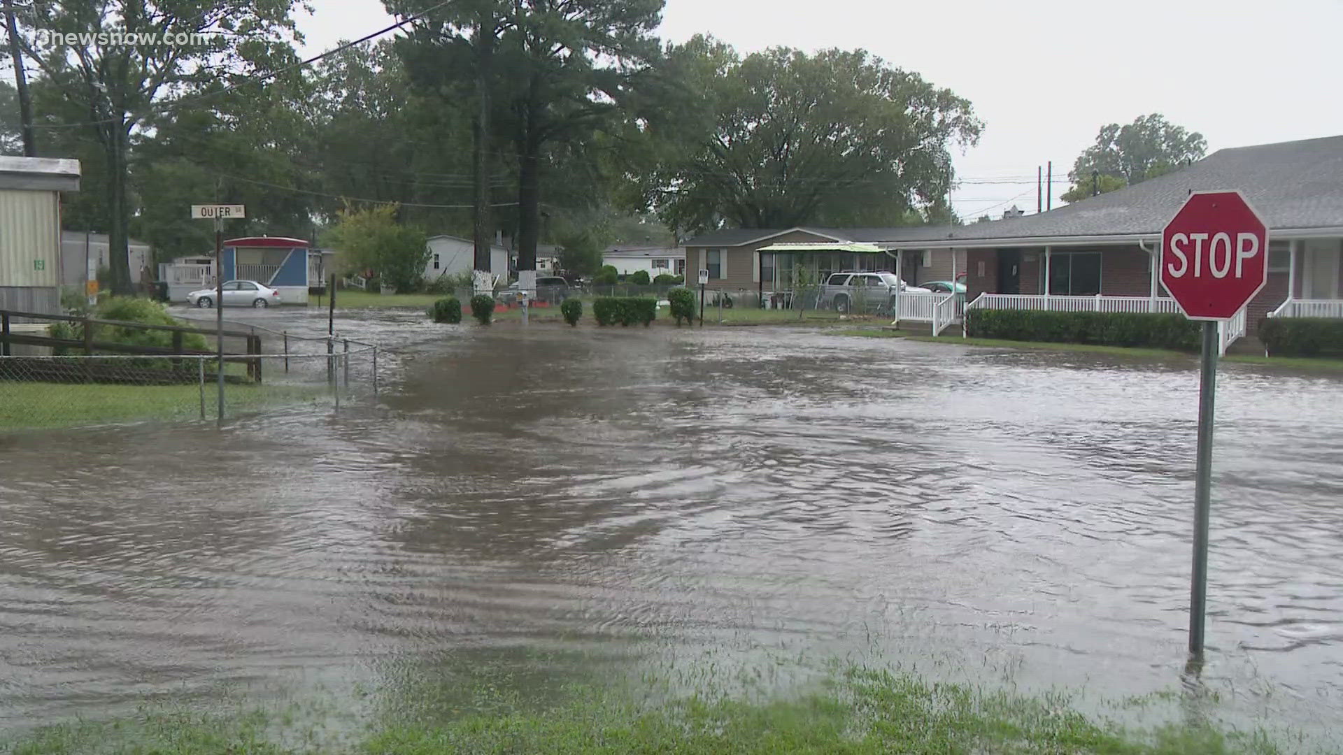 Virginia Beach floods trap mobile home residents | 13newsnow.com