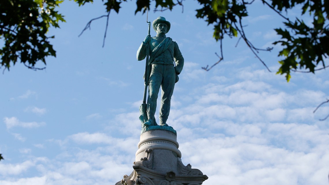 In Greensboro, statue marking graves of Confederate soldiers toppled ...