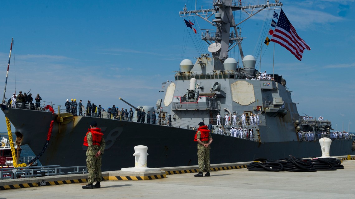 USS Laboon lieutenant gives New York a virtual tour of destroyer ...