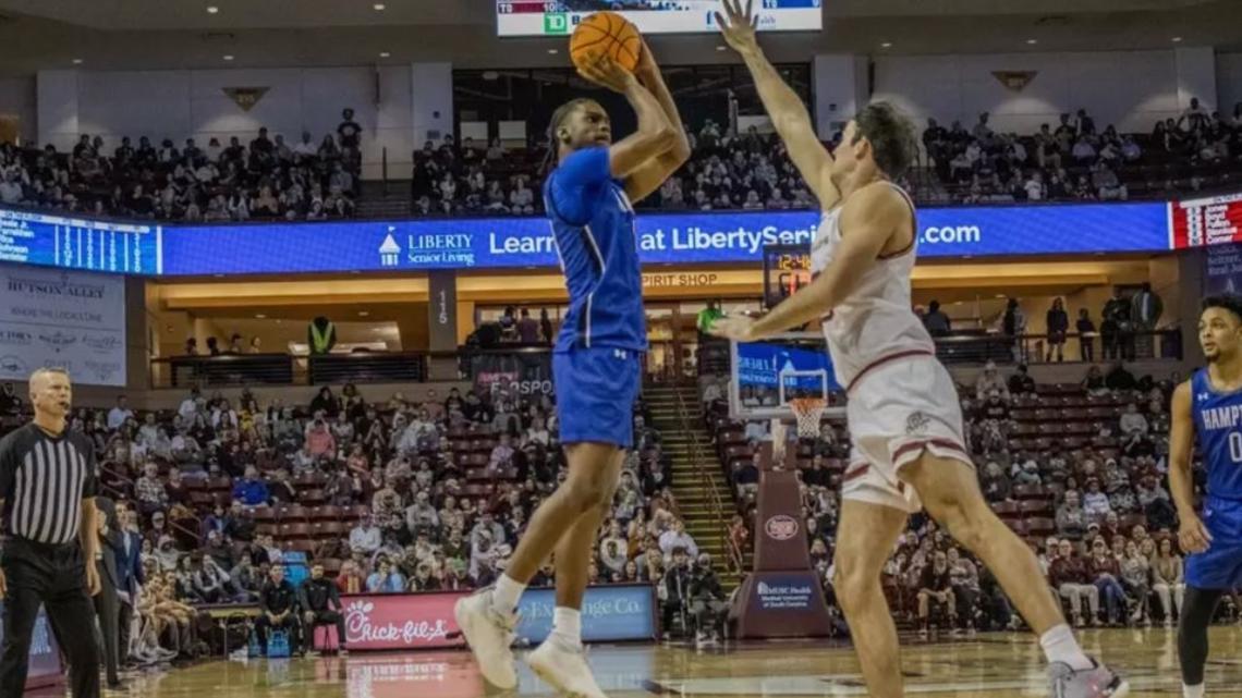 Pirates five game win streak comes to an end; lose to Cougars 94-67 ...