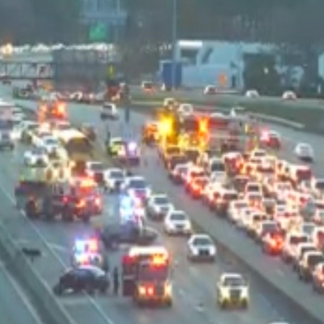 I-264E clears after crash, but some westbound lanes remain closed ...
