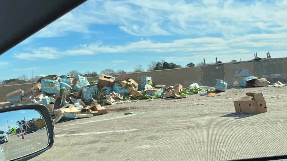 Photos: Bananas spill onto West Norfolk Bridge | 13newsnow.com