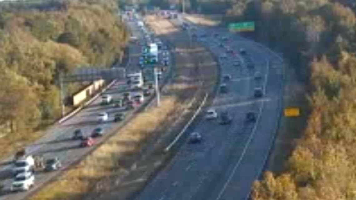 Traffic jam at MMMBT in both directions | 13newsnow.com