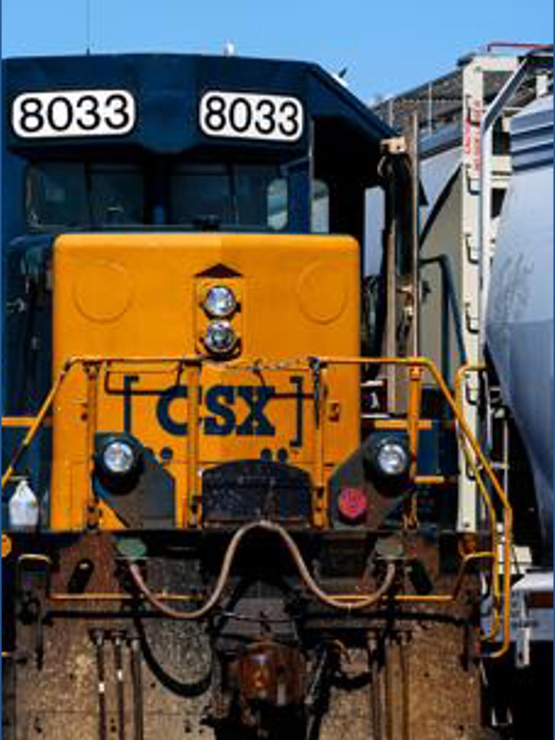 Pedestrian struck, killed by train in Williamsburg | 13newsnow.com