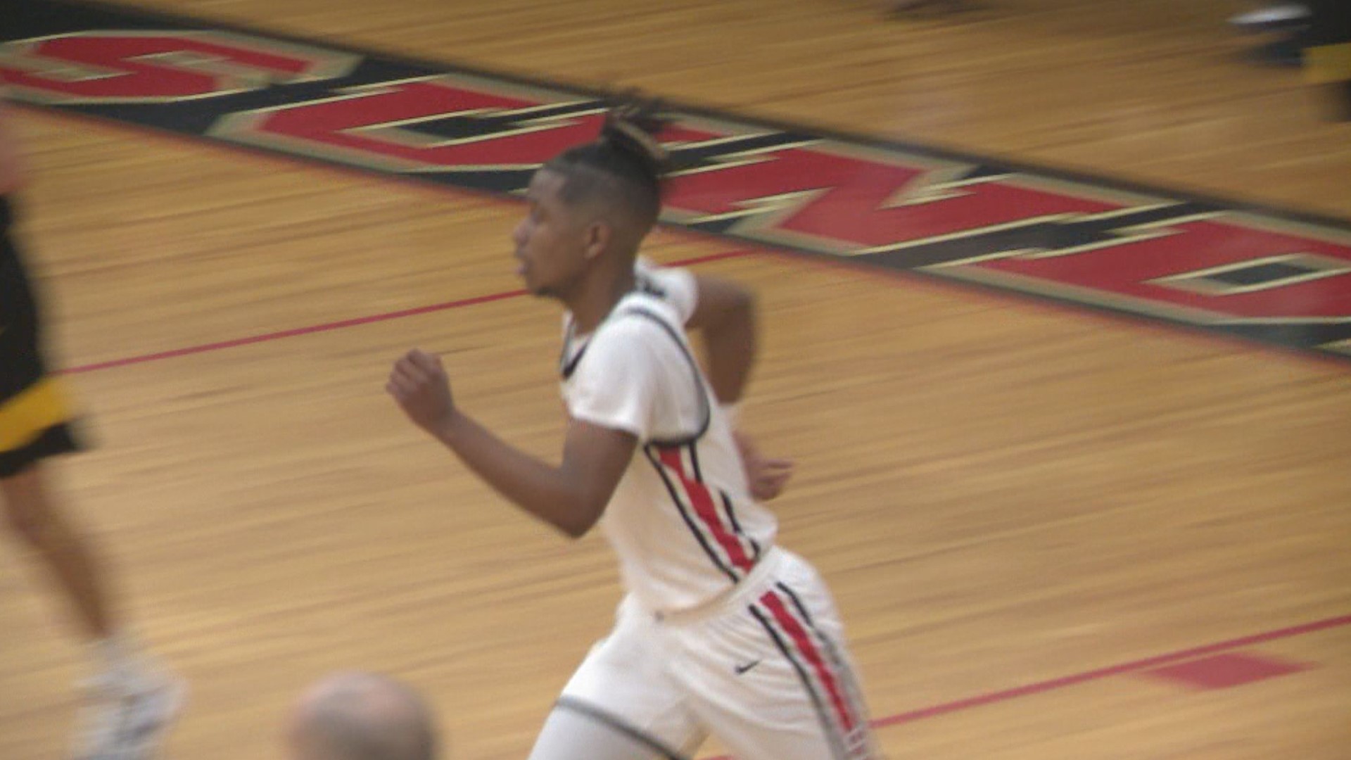 Khan's 24 points leads Sundevils past Knights; Princess Anne girls ...