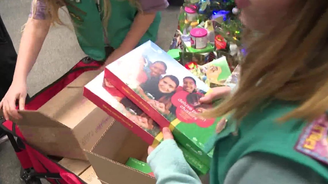 Girl Scouts deliver donations to military service members | 13newsnow.com