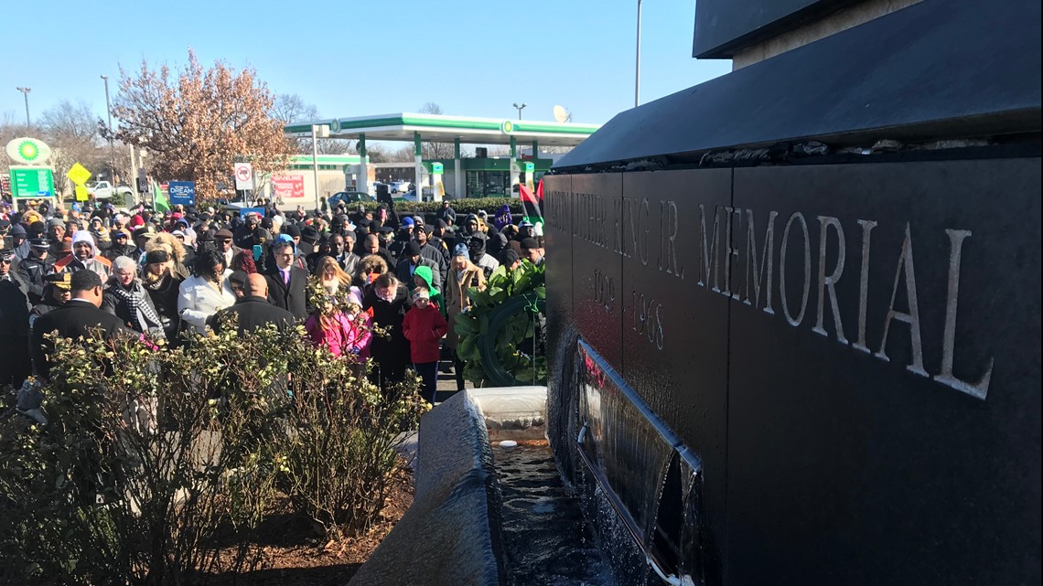 Hundreds sing, march in Norfolk MLK celebration | 13newsnow.com
