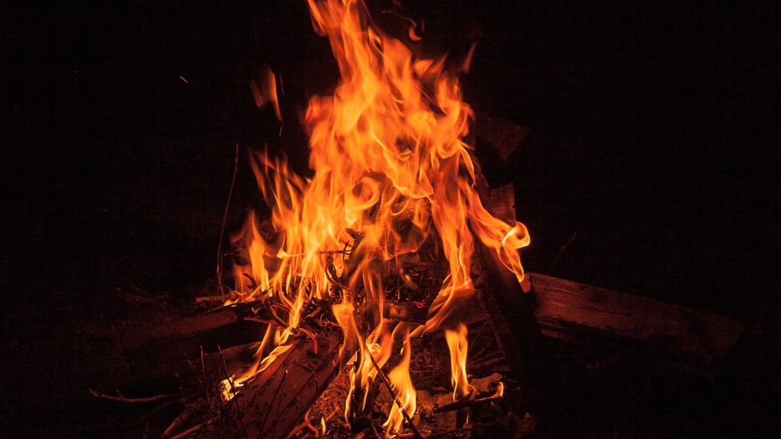 Ring in Christmas at the Holiday Yule Log Bonfire at Norfolk's Town ...