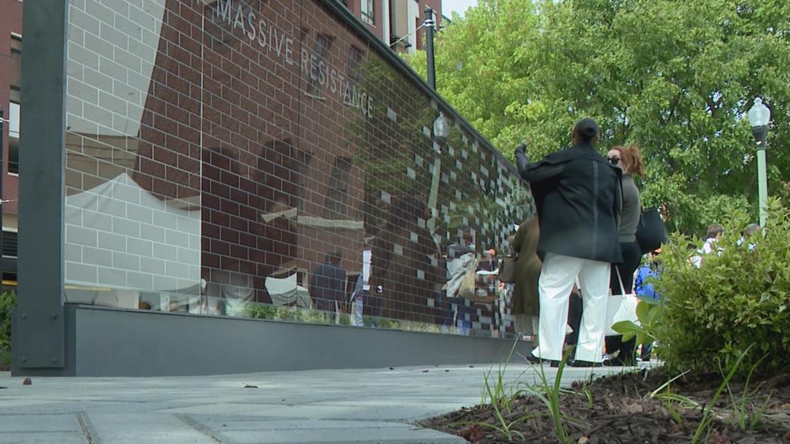 Artwork honors Norfolk 17 and the 'Lost Class of 1959' | 13newsnow.com