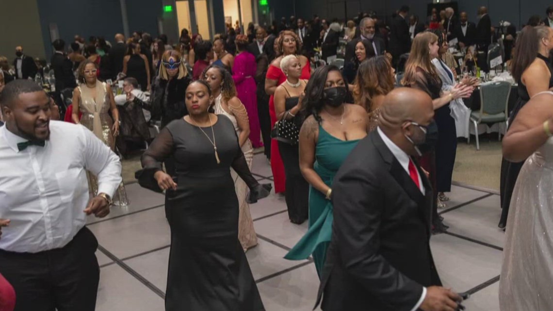 The 2024 Hampton Roads UNCF Mayors' Masked Ball | 13newsnow.com